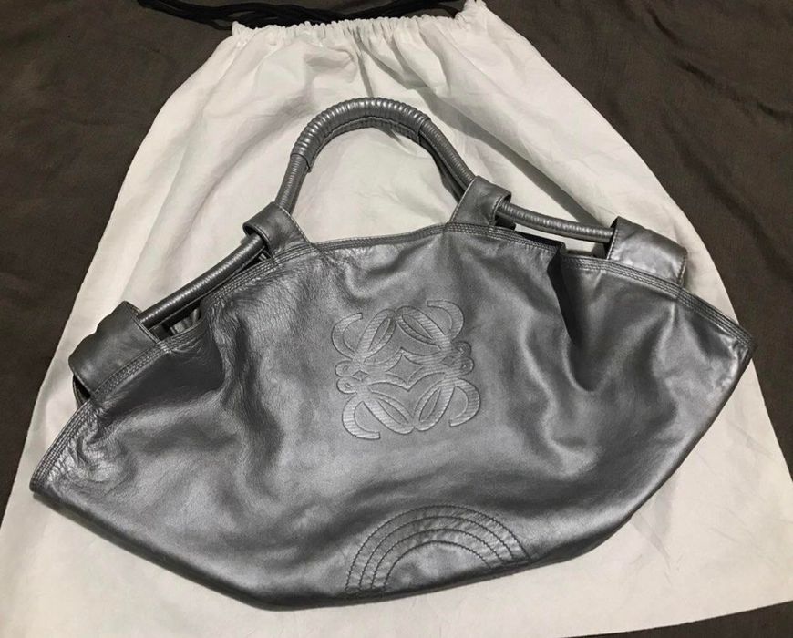 Loewe LOEWE NAPPA AIRE BAG | Grailed