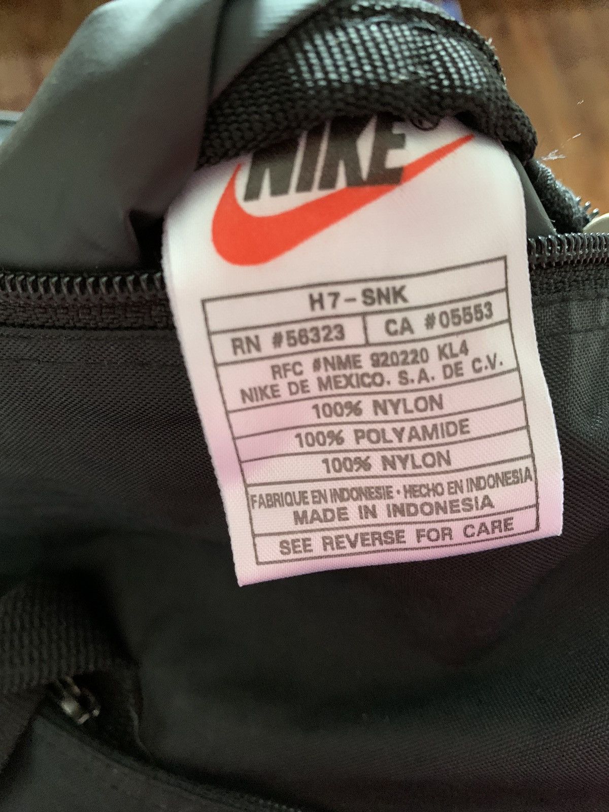 Nike 2k Nike white tag duffel bag gym bag vintage | Grailed