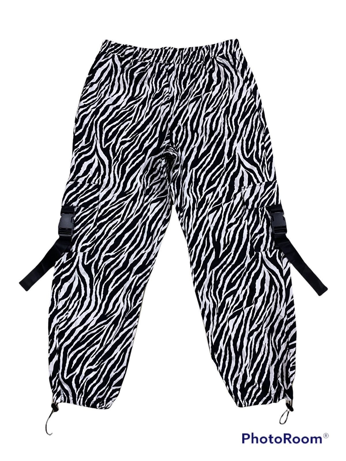 Japanese Brand × Streetwear Zebra Pattern Cargo Light Pants | Grailed