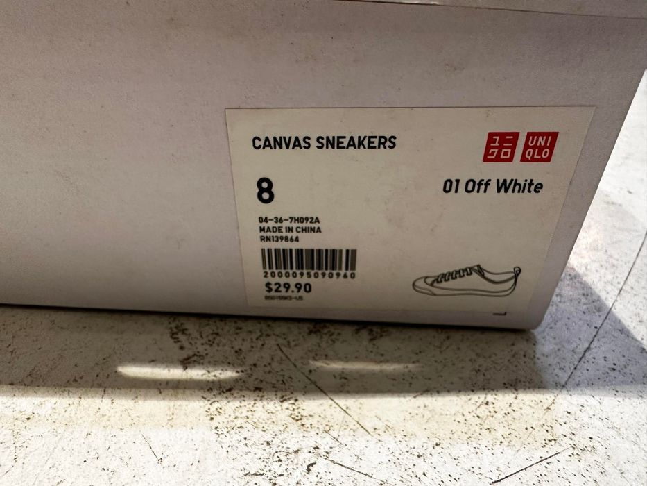 Uniqlo Uniqlo U Canvas Sneaker White RN139864 US 8 EU 41 | Grailed