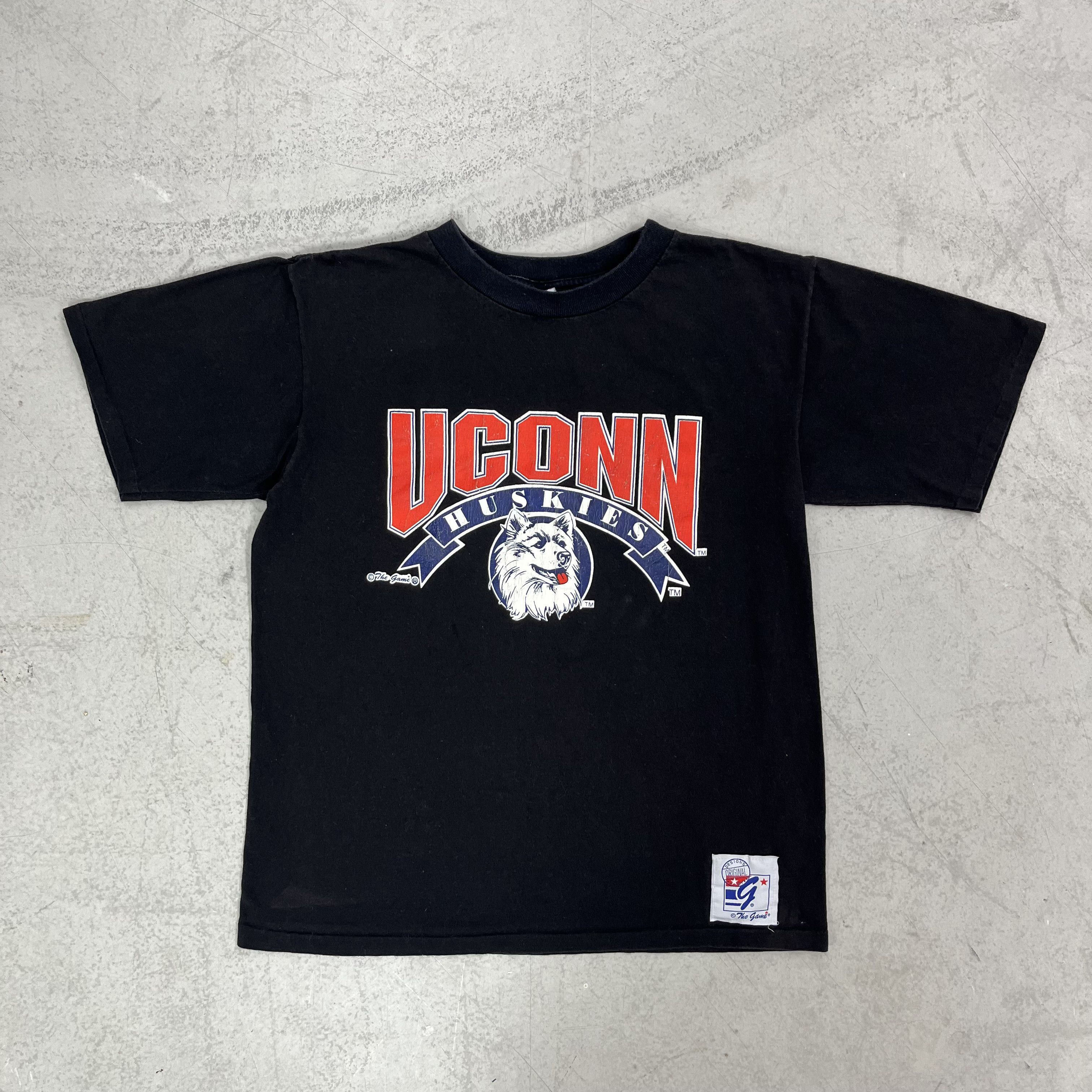 Vintage 90's UCONN Huskies Tee (Made in USA) | Grailed
