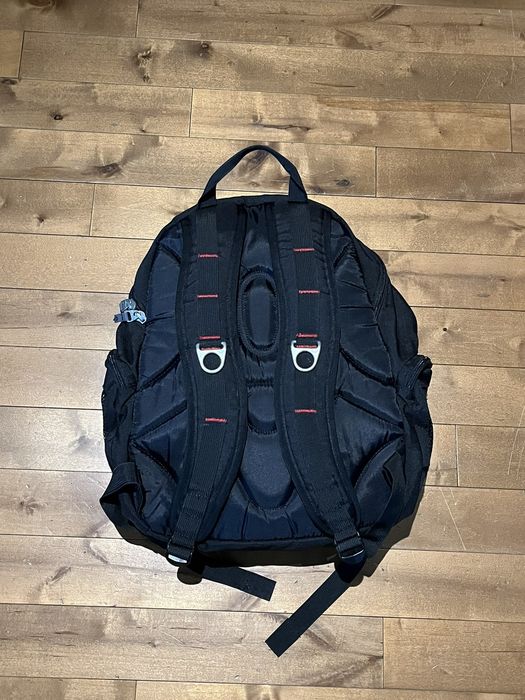 Vintage EARLY 2000S OAKLEY TACTICAL BACKPACK | Grailed
