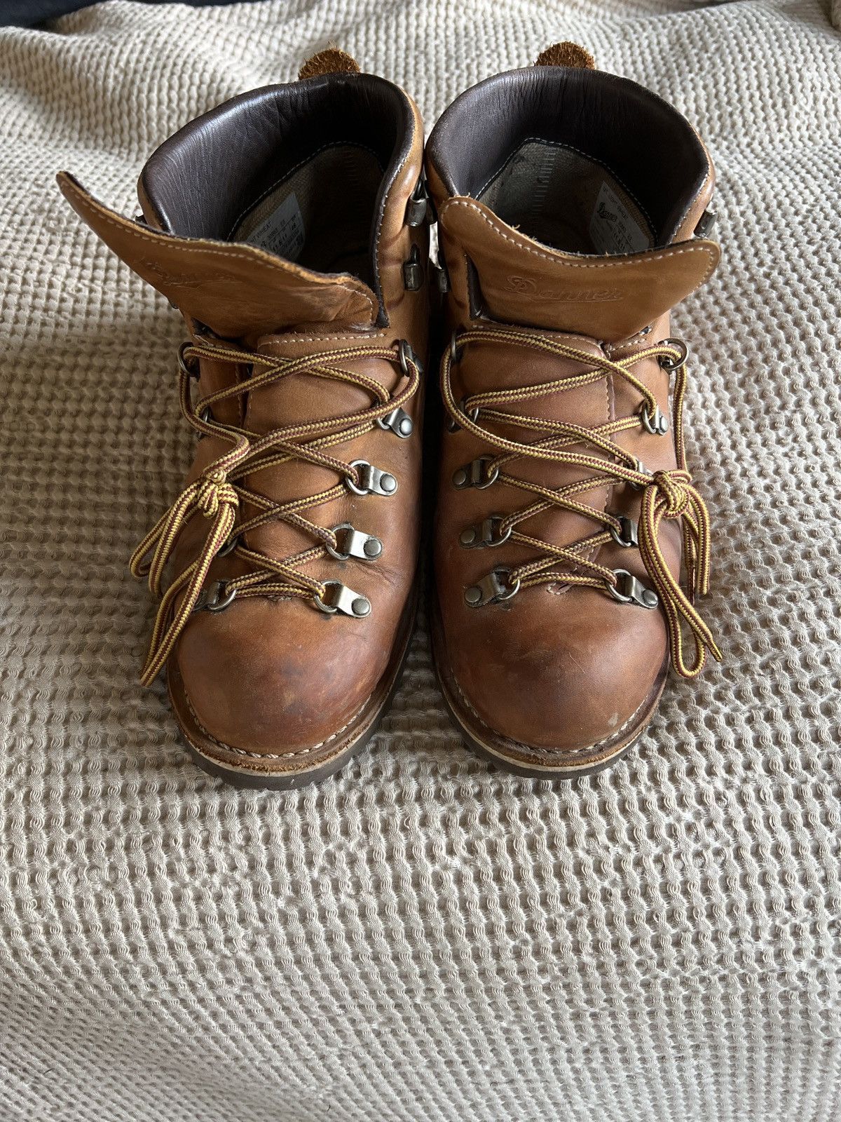 Danner Danner Mountain Light | Grailed