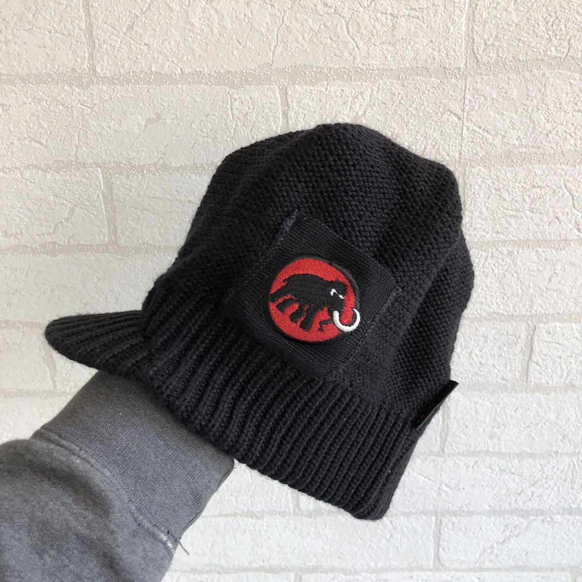 Outdoor Life Rare Vintage Mammut trekking cap hat big logo | Grailed