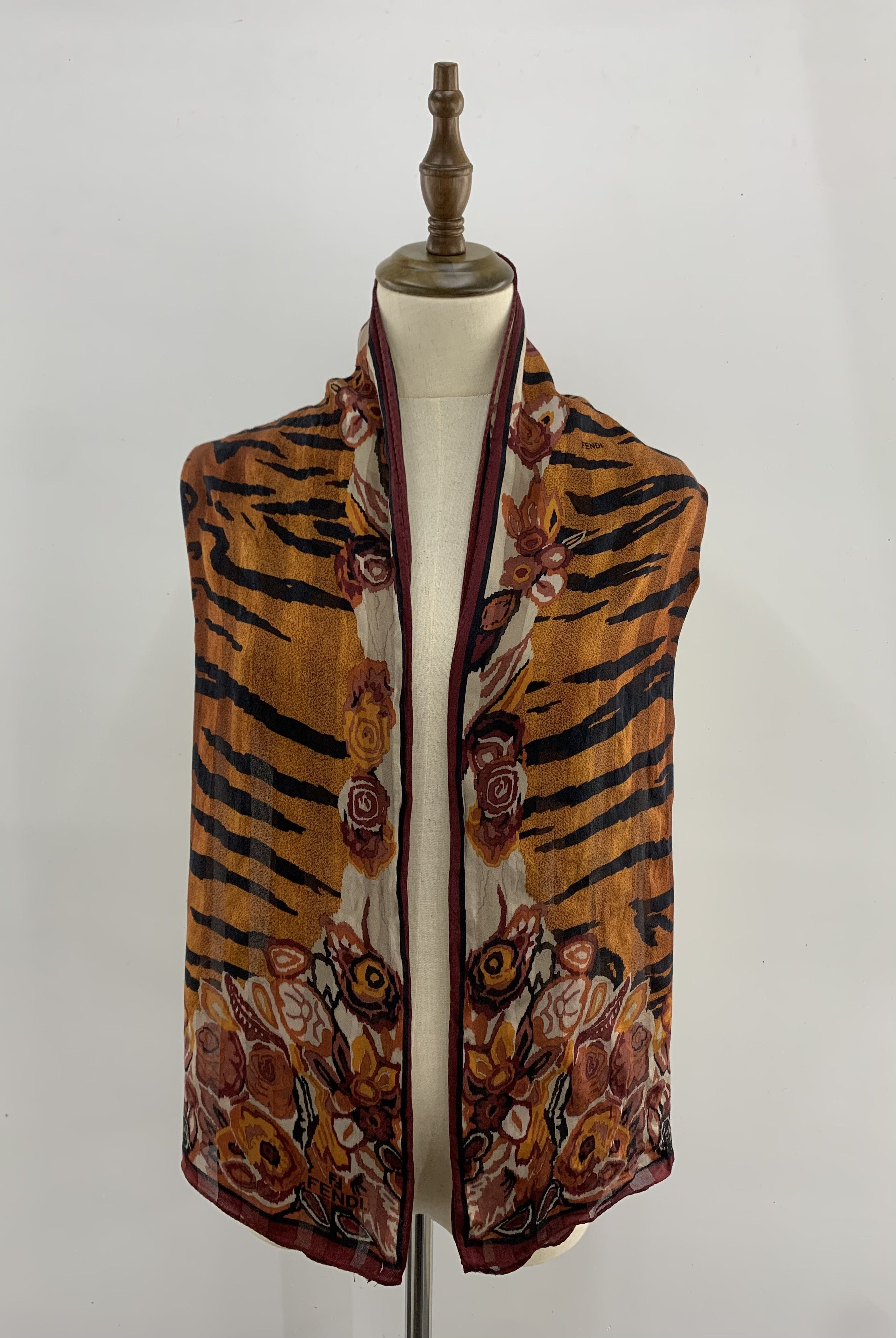 Fendi Tiger Stripe Scarf | Grailed