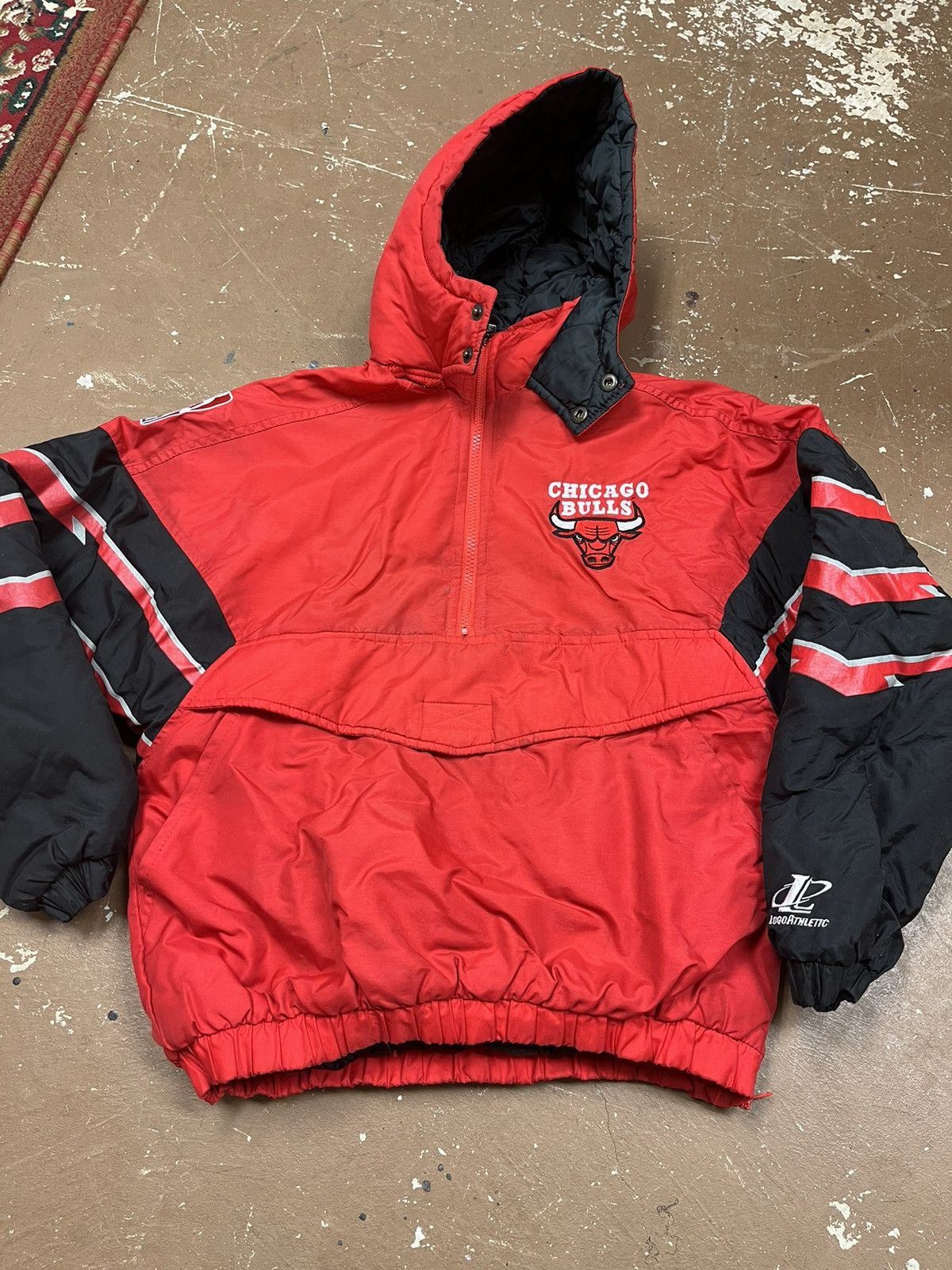 Logo Athletic × NFL × Vintage Vintage Logo Atheltic Chicago Bulls Logo ...