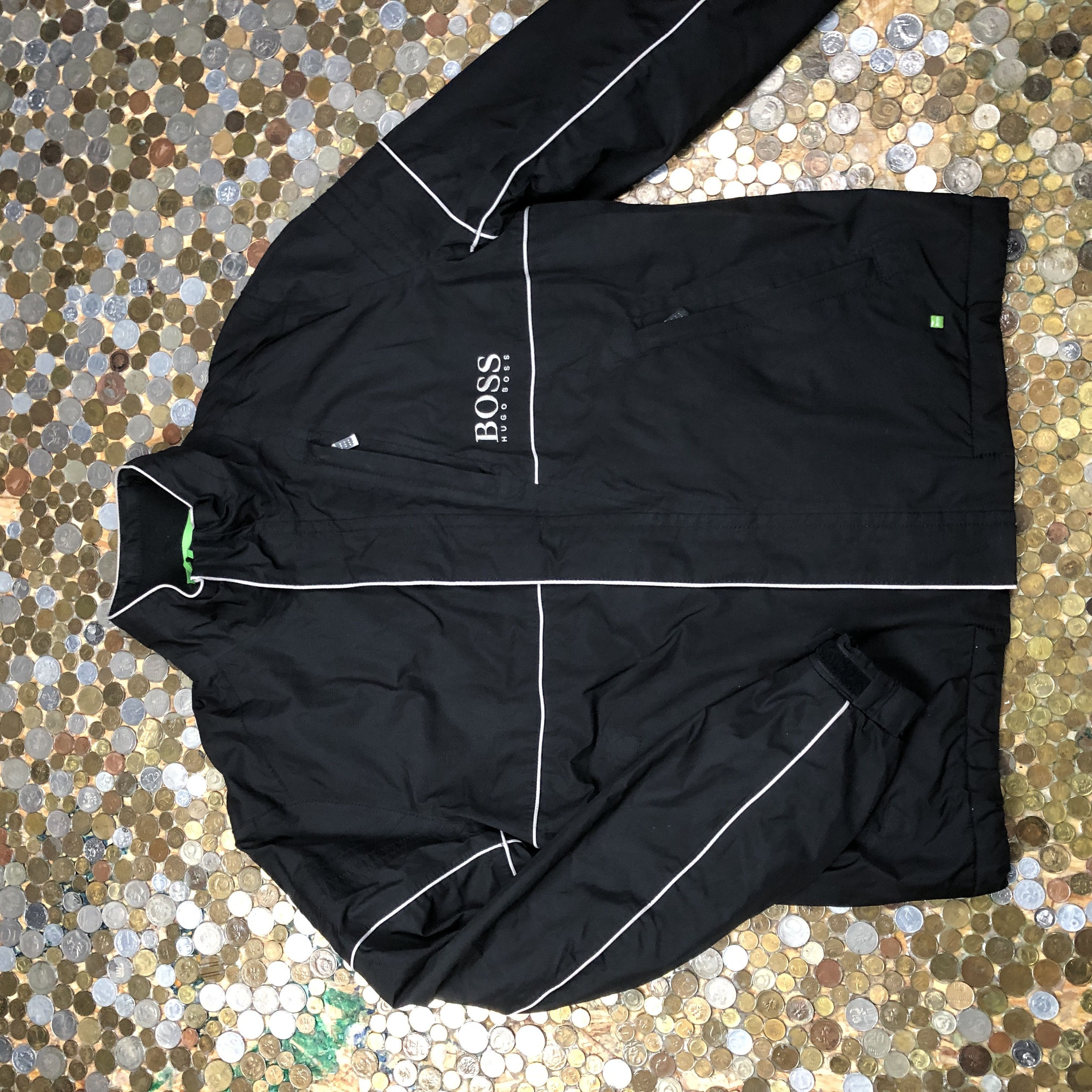 Hugo Boss × Vintage Hugo Boss Vintage Light Jacket 90's | Grailed