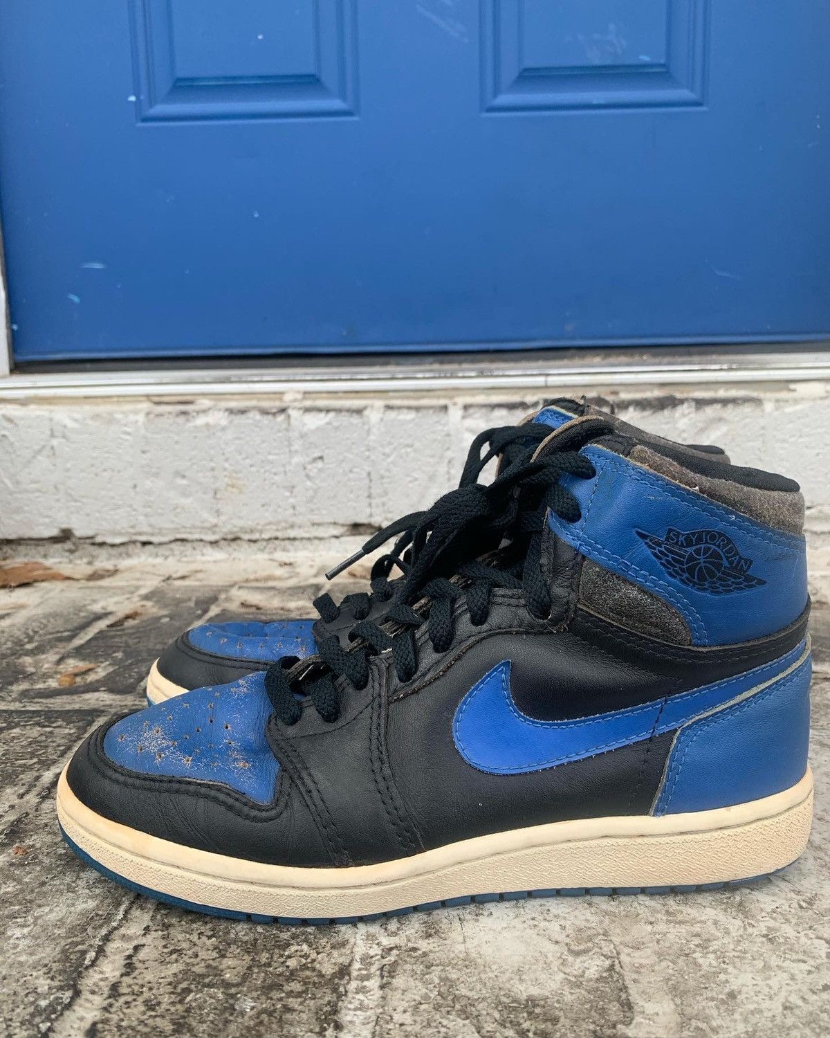 Nike Original 1985 sky Jordan 1 high royal size 6 | Grailed