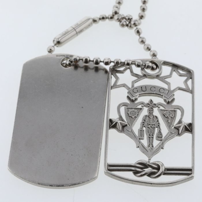 Gucci Gucci necklace crest coat of arms plate ball chain silver 925 men ...