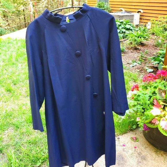 Vintage Vintage Elegant Wrapped Slanted Buttons Full Zip Cut Collare ...