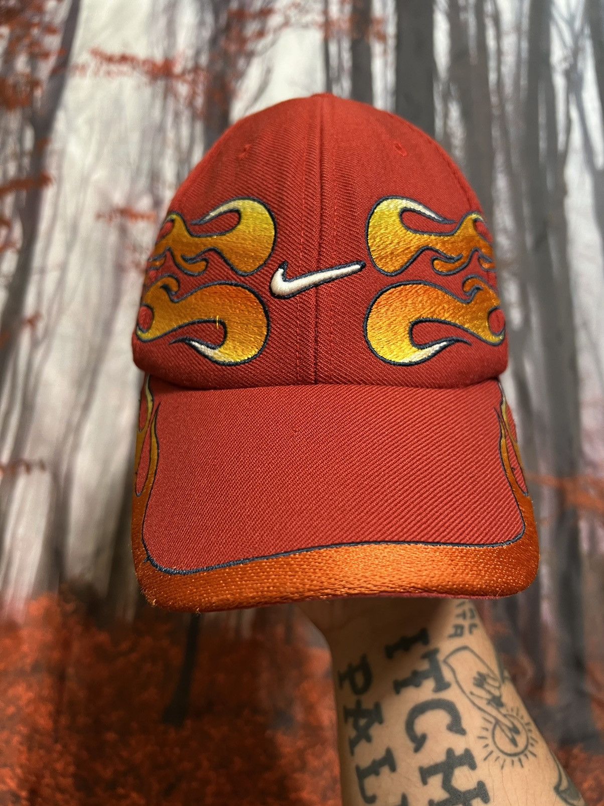 Nike × Streetwear ***FINAL DROP***RARE 00s Nike Flame embroidered cap O ...