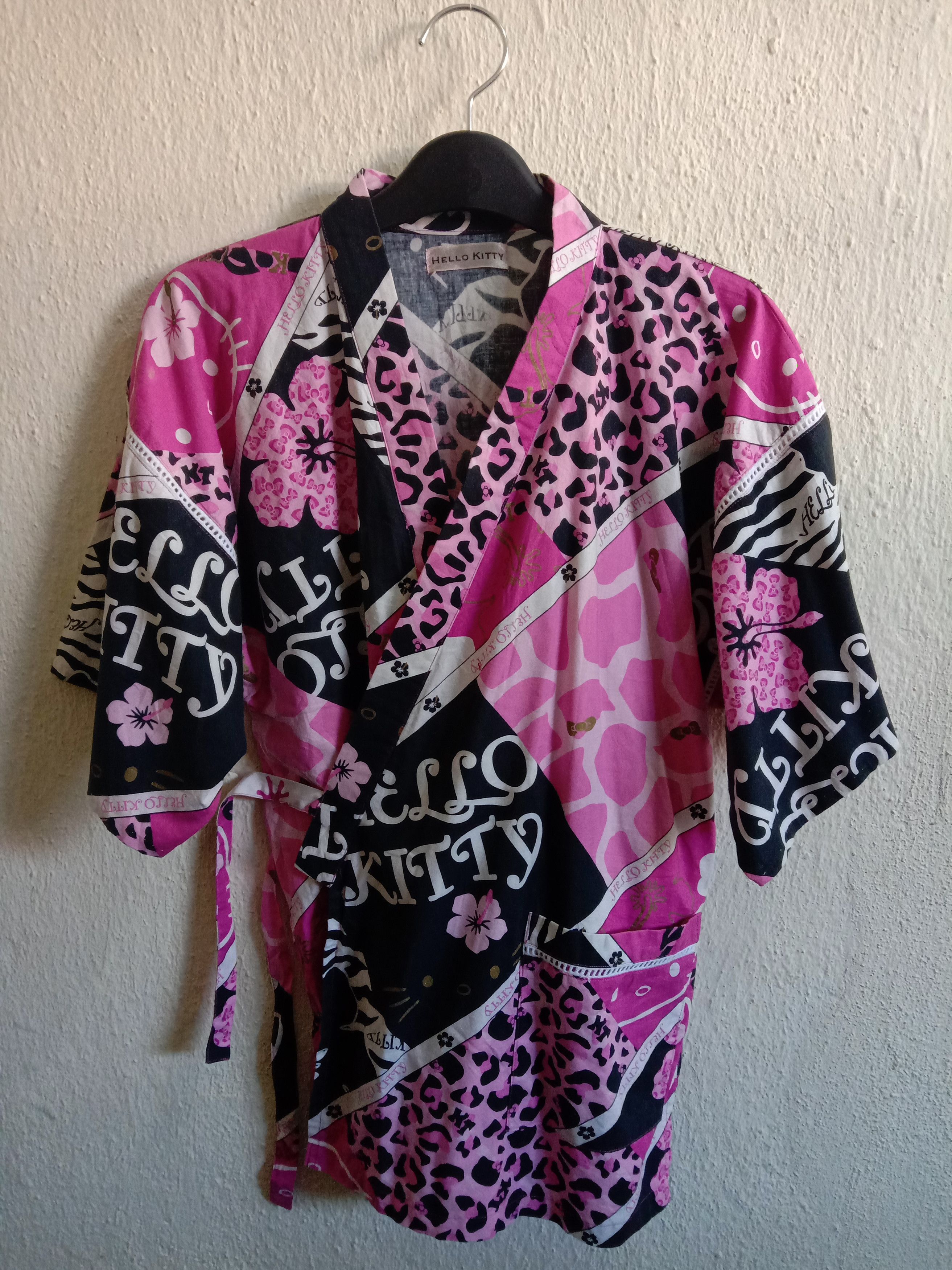 Japanese Brand × Kimono Japan Dragon Kimono Hello Kitty Made in Japan ...