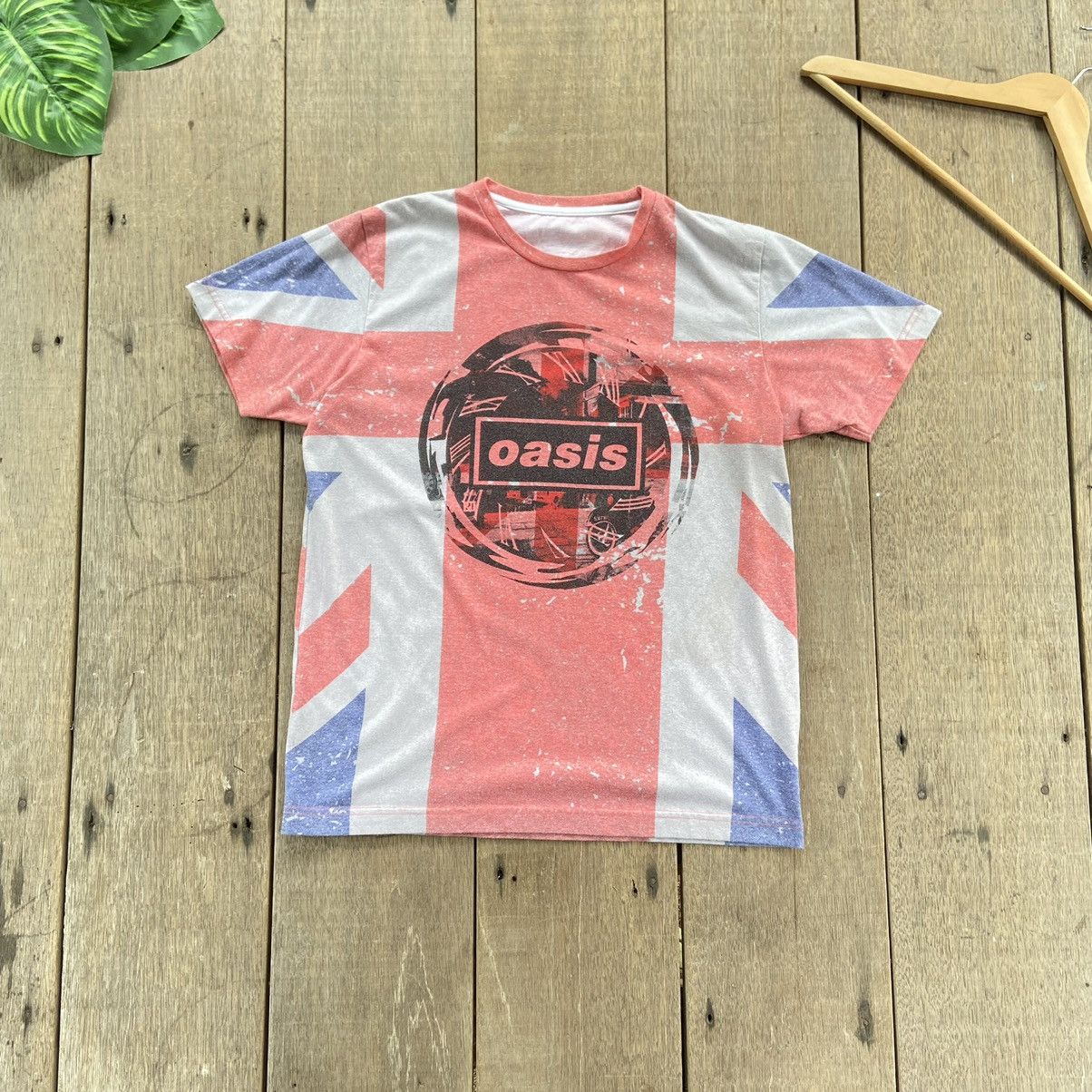 Band Tees Rare !! OASIS full print british Flag tee Brit pop genre ...
