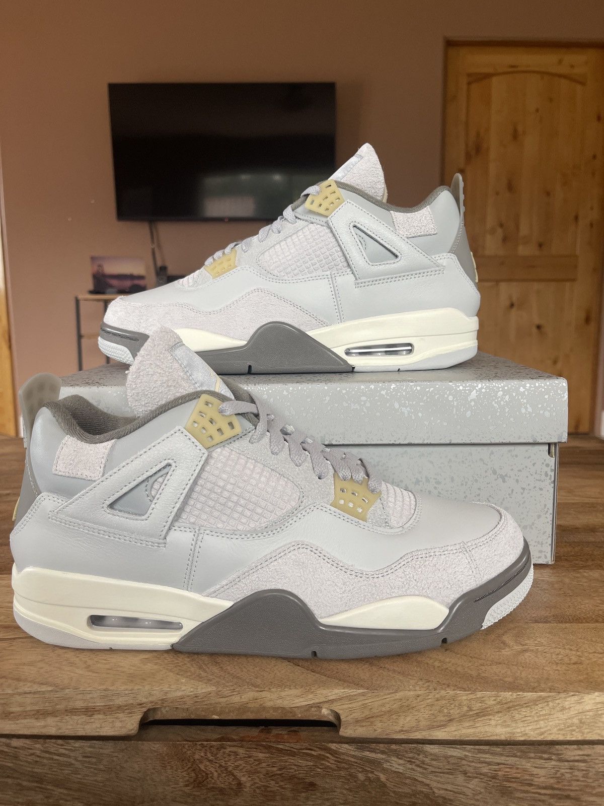 Nike Jordan 4 Craft Size 12 | Grailed
