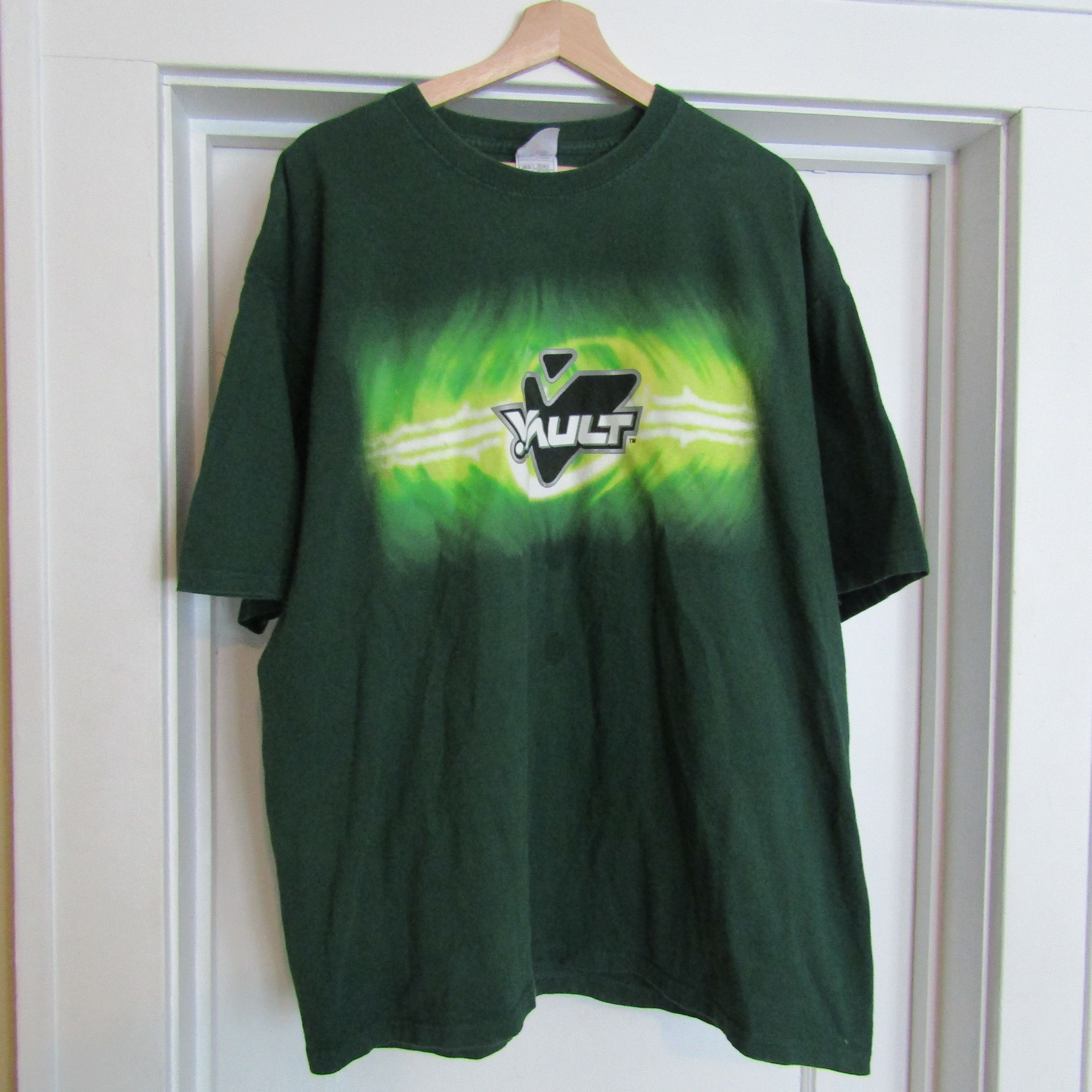 Vintage Vintage 2005 Coca Cola Vault Promo Snack Shirt | Grailed