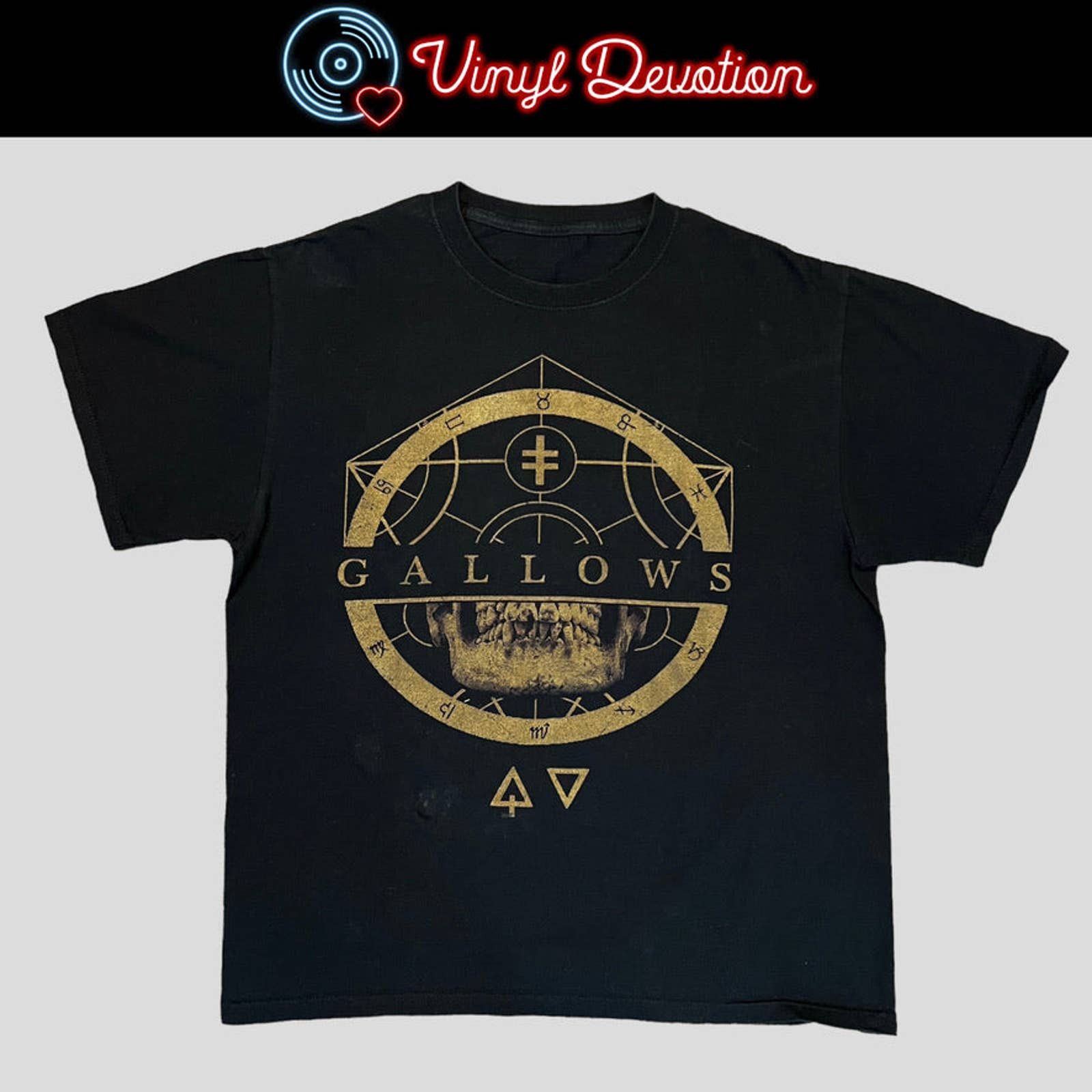Band Tees Gallows Band Gold Circle T-Shirt Size L | Grailed