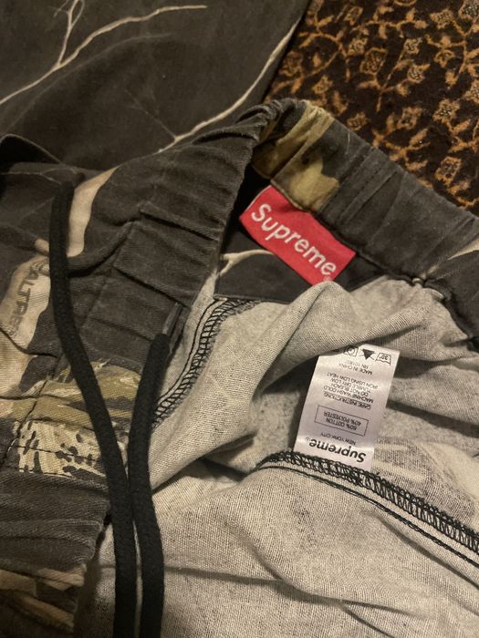 Supreme Realtree Camo Flannel Pants | Grailed