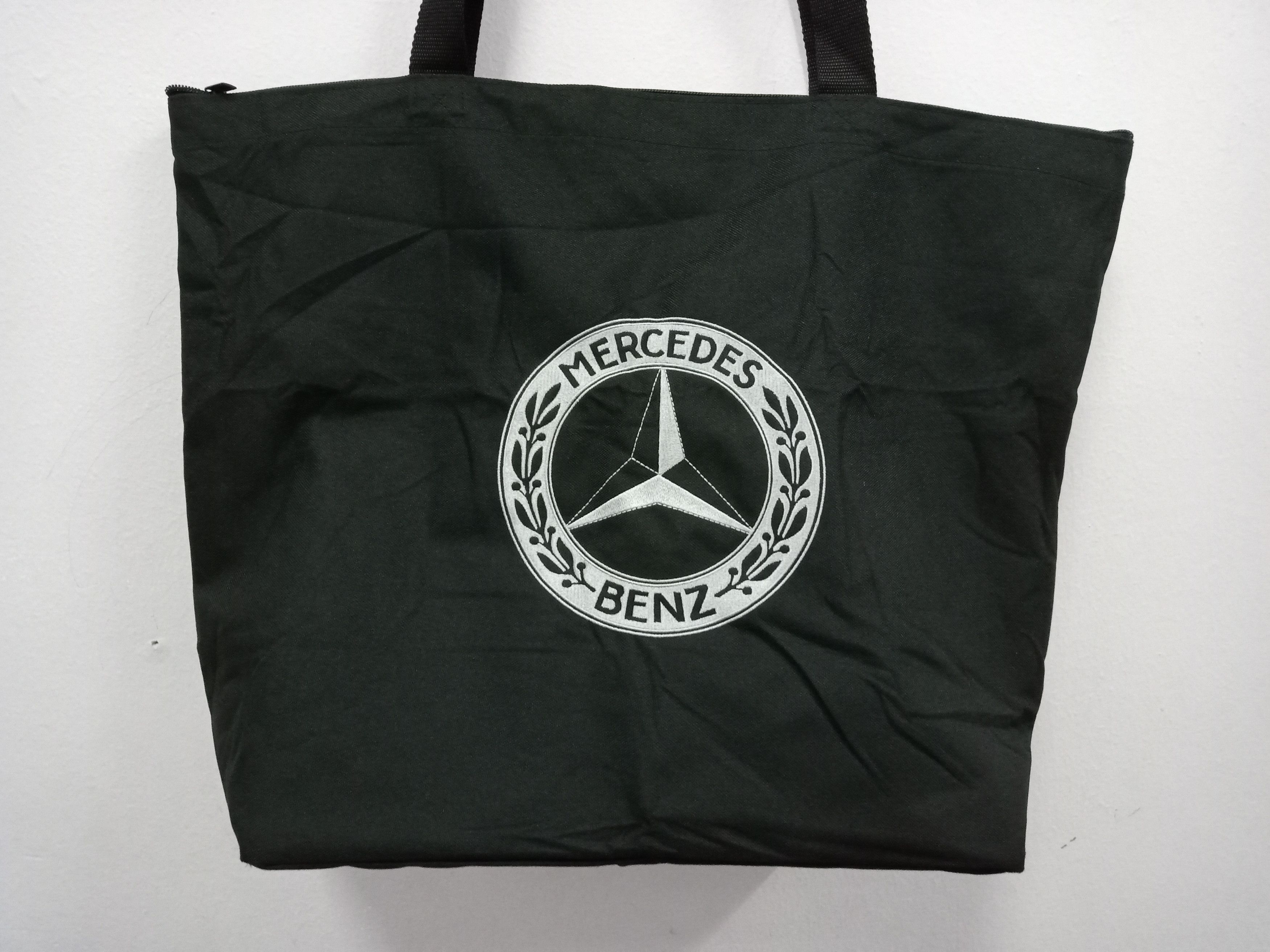 Bag × Mercedes Benz × Vintage Vintage Daimler Mercedes Benz Tote Bag ...