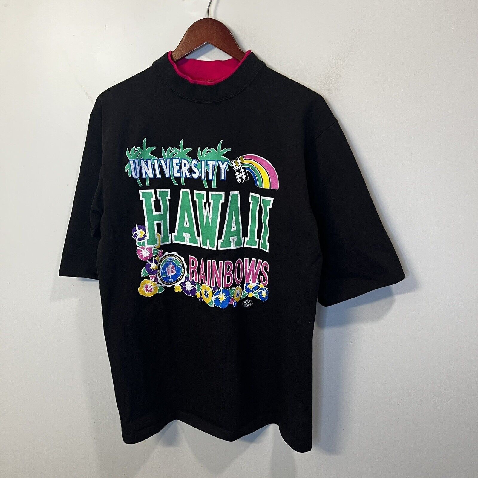 Vintage VTG University of Hawaii UH Rainbows T-Shirt Tee | Grailed