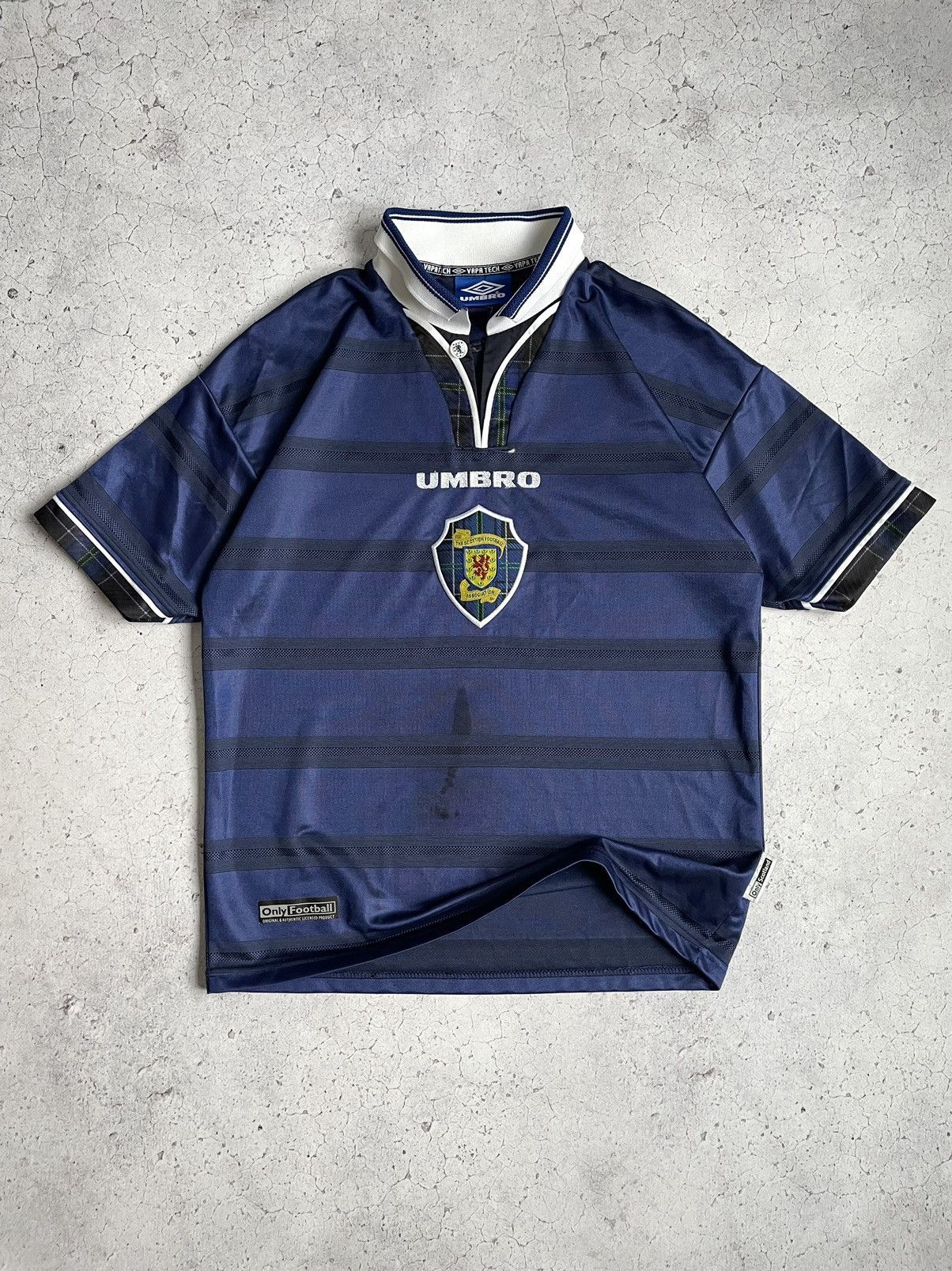Umbro × Vintage 1998/00 Vintage Umbro Scotland Soccer Jersey Football ...