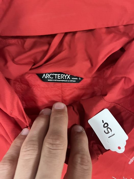 Arc'Teryx Vintage red y2k Gorpcore Arcteryx Light Puffer Jacket | Grailed