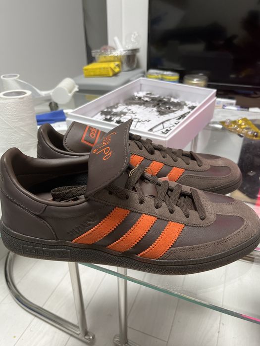 Adidas Adias handdall spezial | Grailed