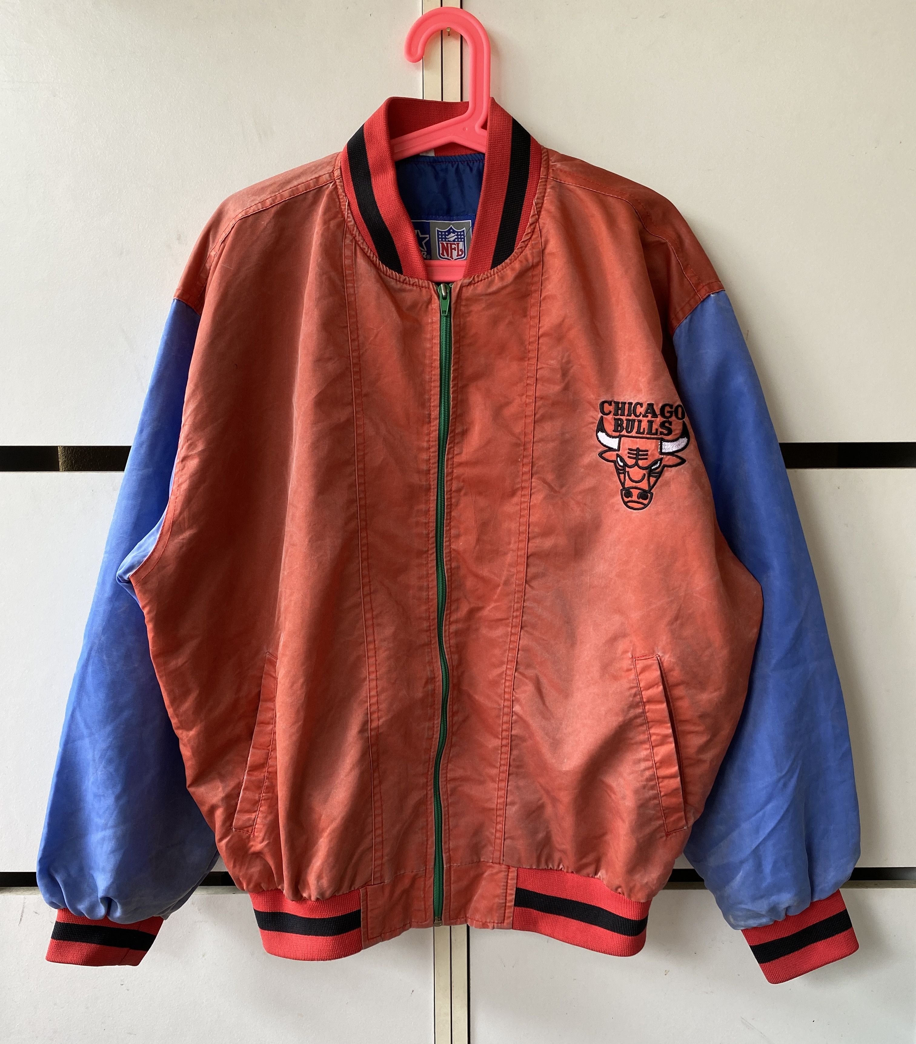 Chicago Bulls × NFL × Starter NFL X CHICAGO BULL JACKET BY STARTER ...