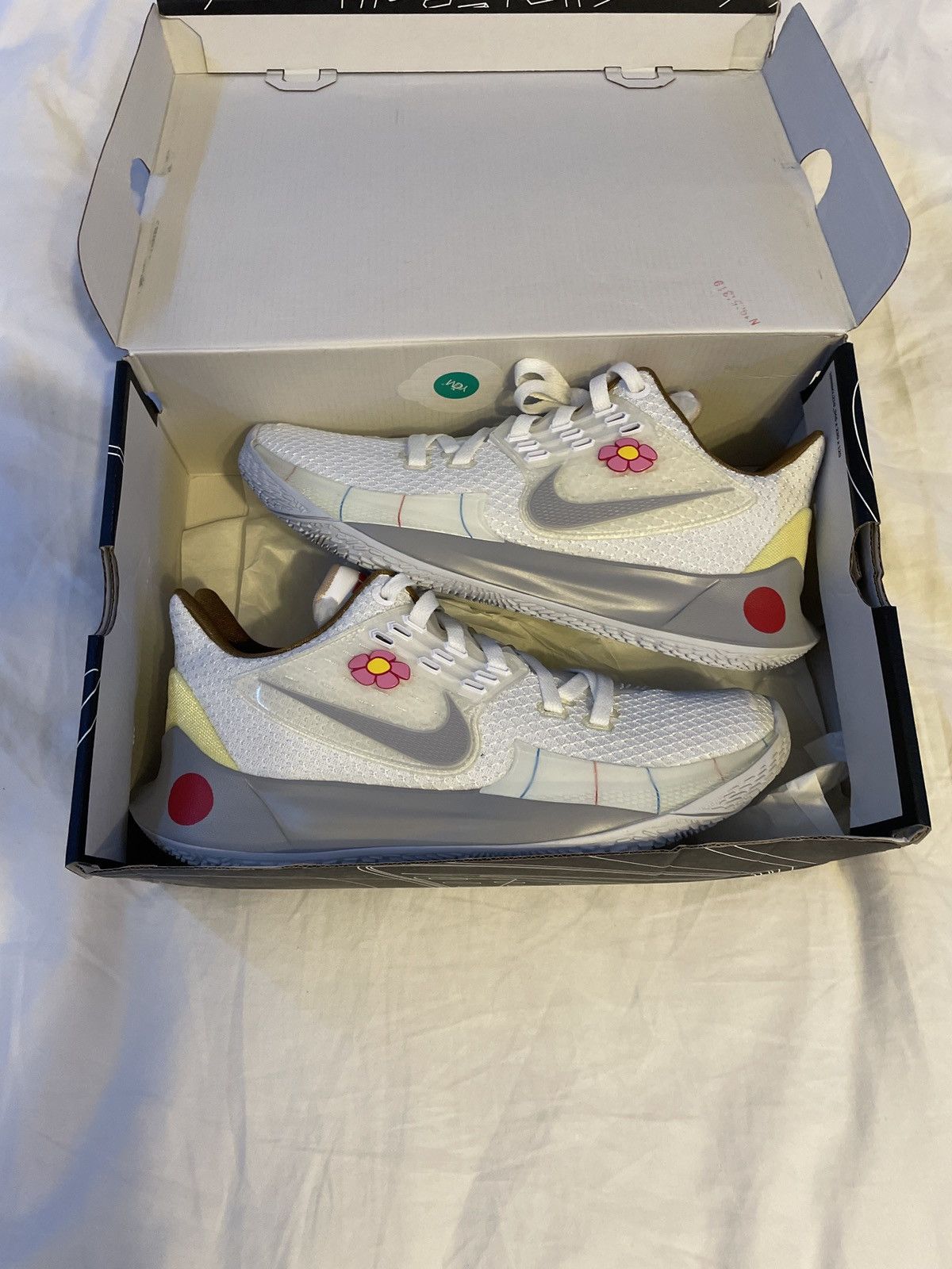 Nike NIKE KYRIE LOW 2 SPONGEBOB “SANDY CHEEKS” | Grailed