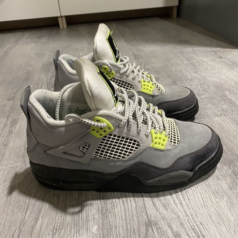 Jordan Brand × Nike Jordan 4 Retro SE 95 Neon | Grailed