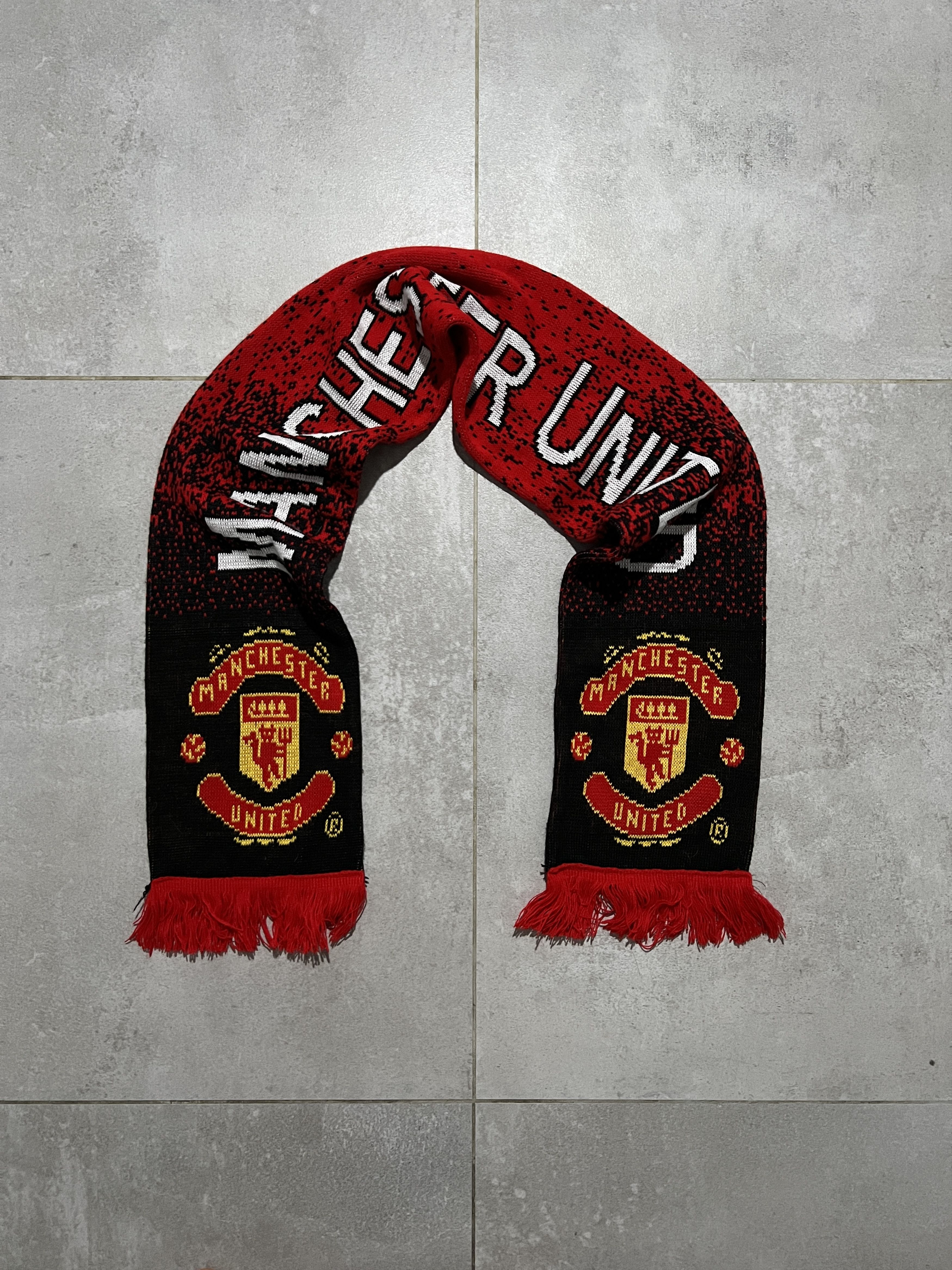 Manchester United Manchester United Scarf | Grailed
