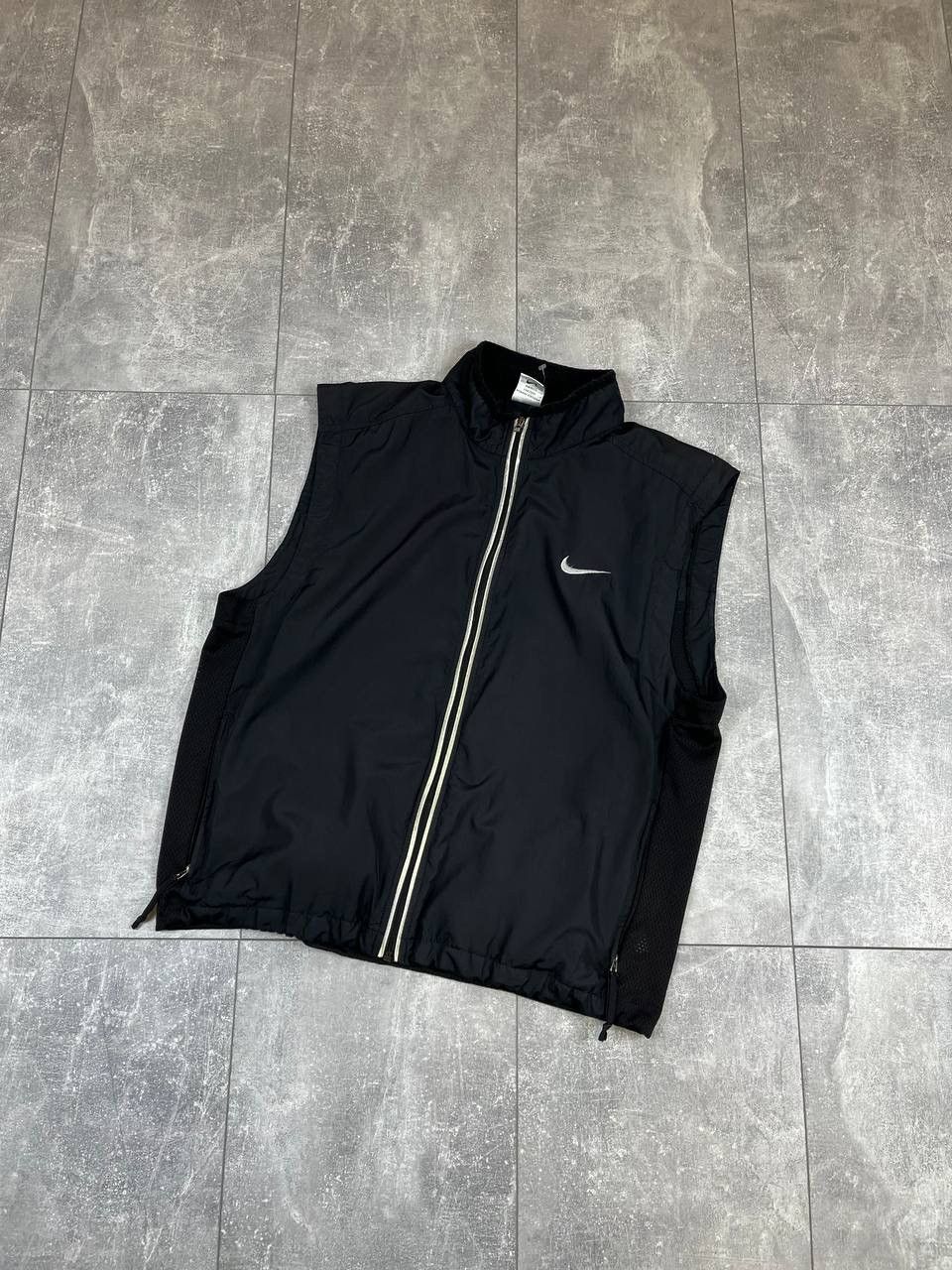 Nike Men’s vintage Nike running Vest nylon | Grailed