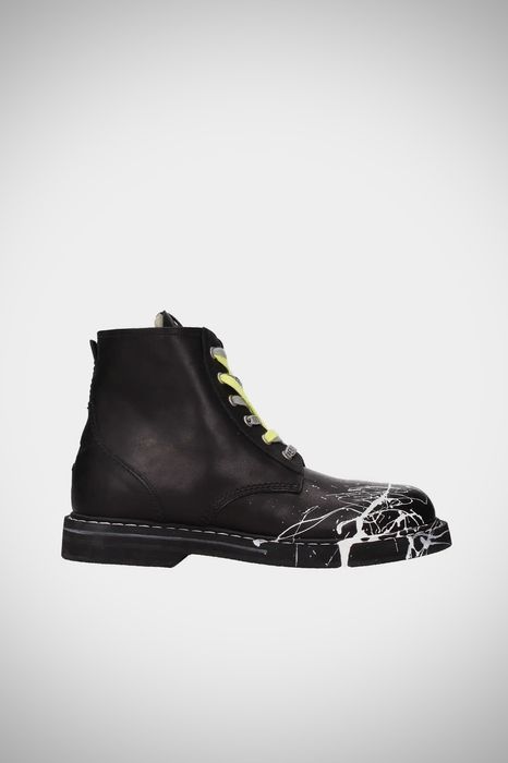 Golden Goose Paint Splatter boots | Grailed