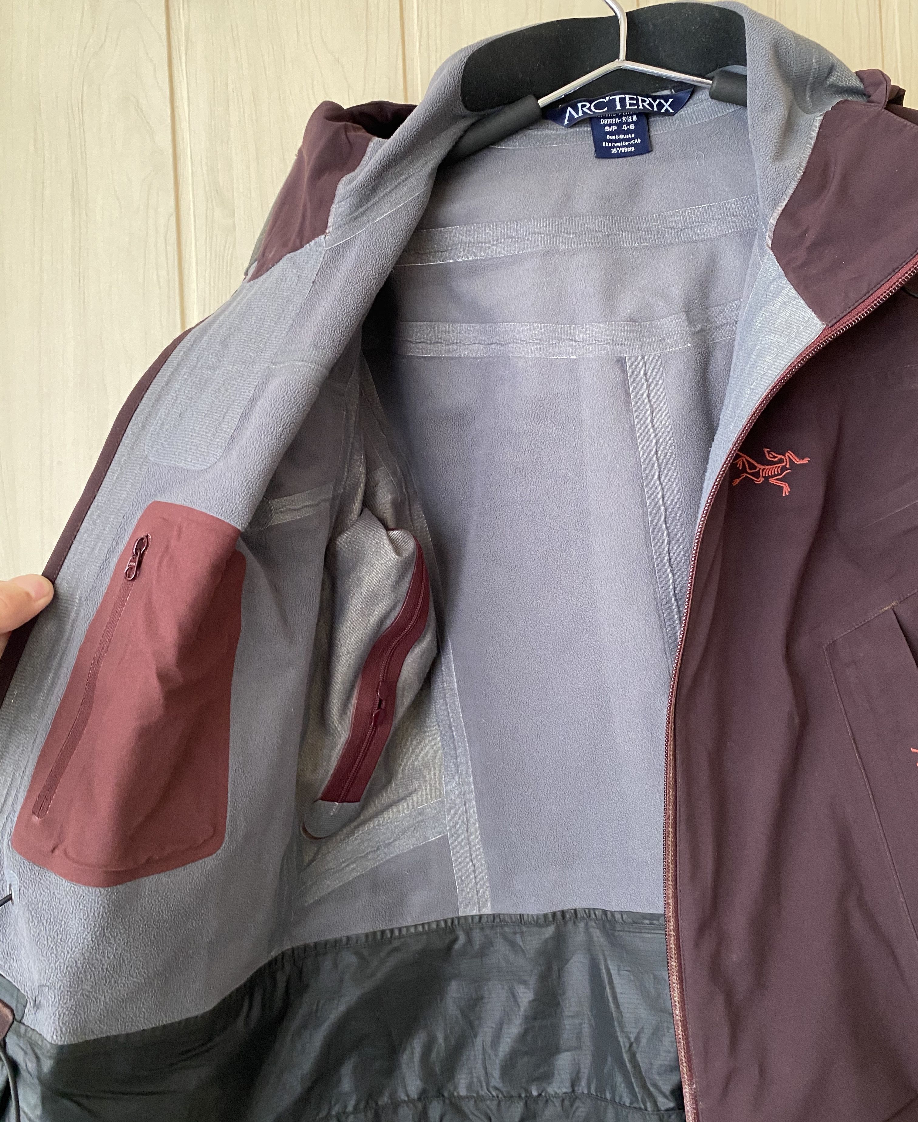 Arc'Teryx Arcteryx Gore-Tex Pro-Shell Recco Dark cherry jacket | Grailed