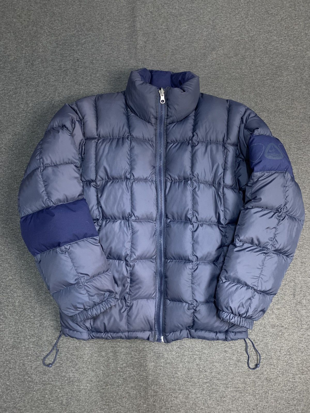 Vintage Mens NIKE ACG VINTAGE DOWN PUFFER JACKET Reversible big logo | Grailed