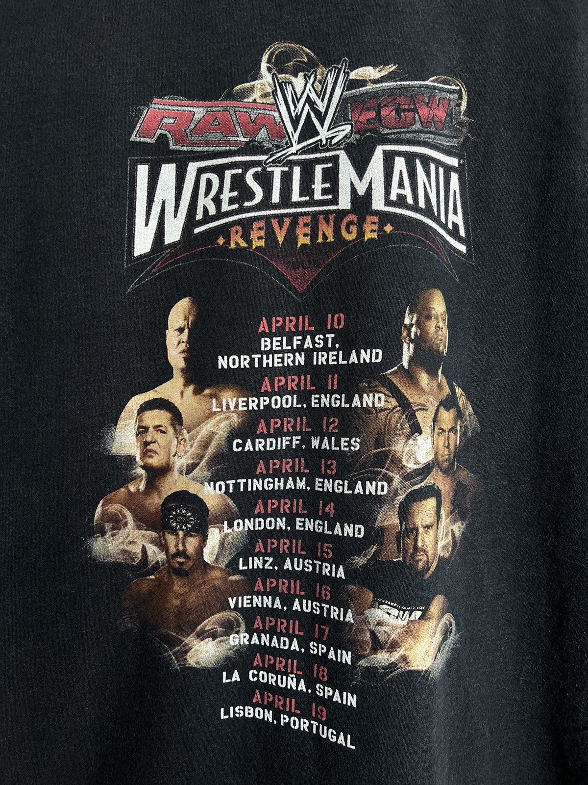 Vintage 2000 Vintage WWF Tshirt world wrestling wrestlemania promo ...