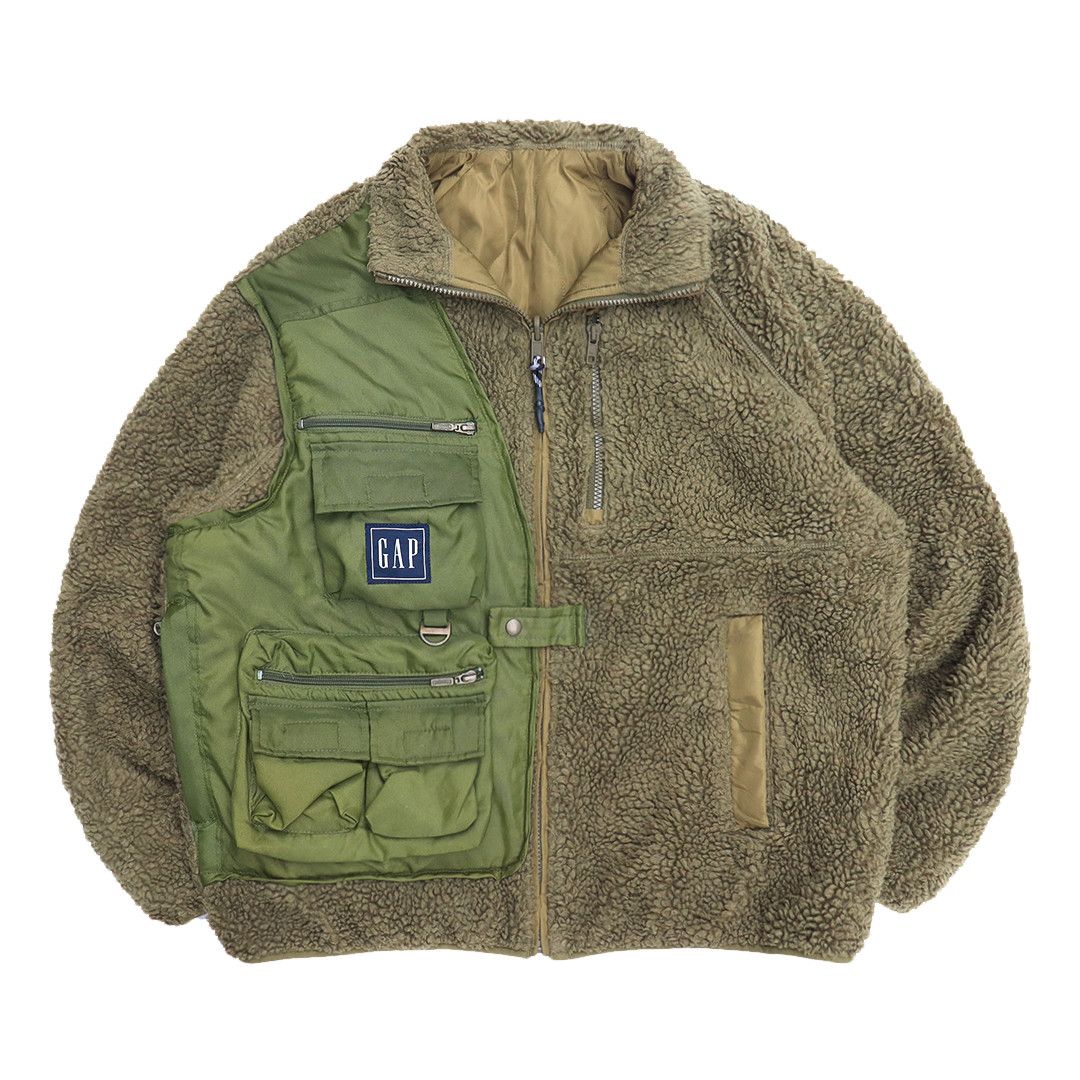 Gap × Streetwear Reworked GAP Tactical Reversible Sherpa-Quilted Olive | Grailed