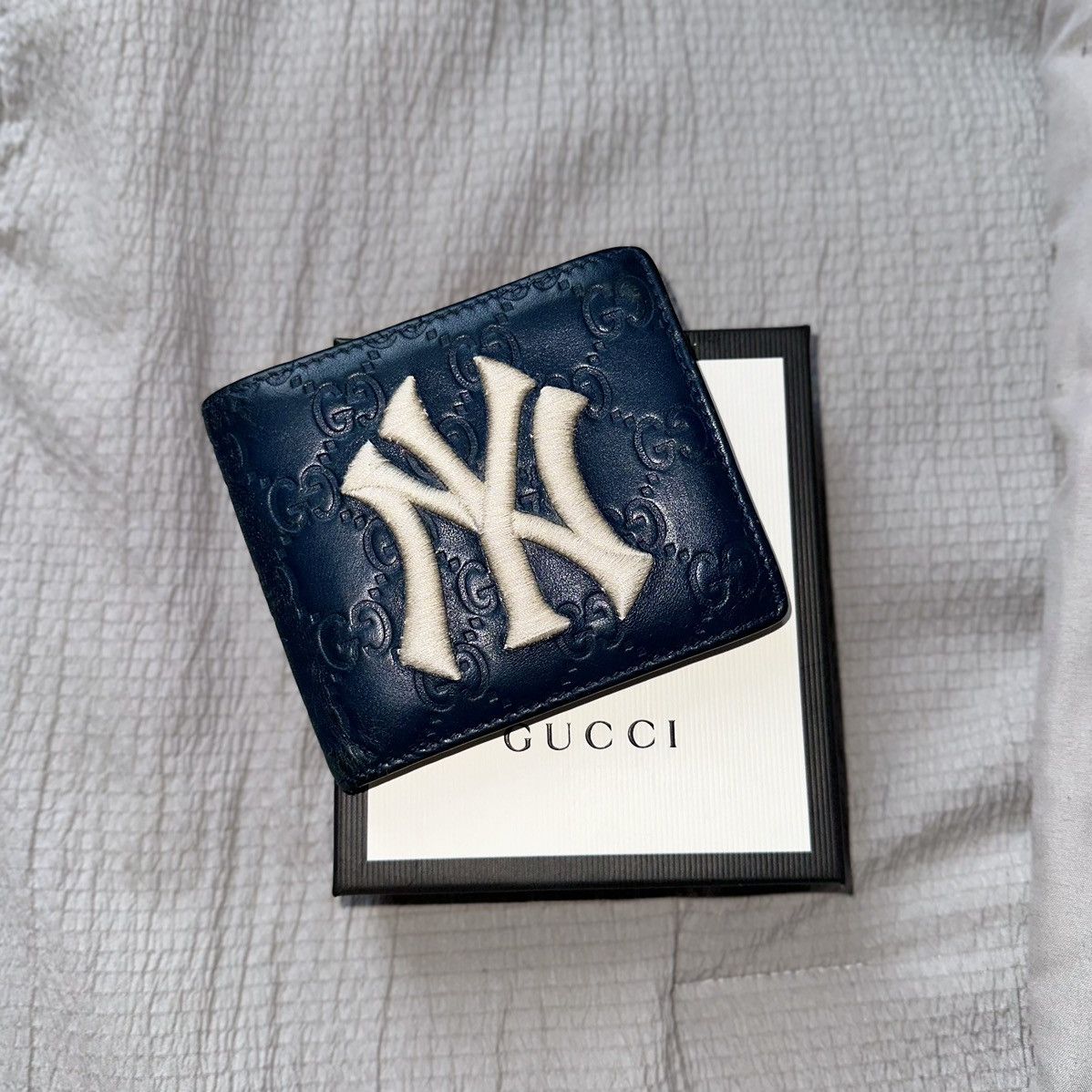 Gucci Gucci x New York Yankees Patch Wallet | Grailed