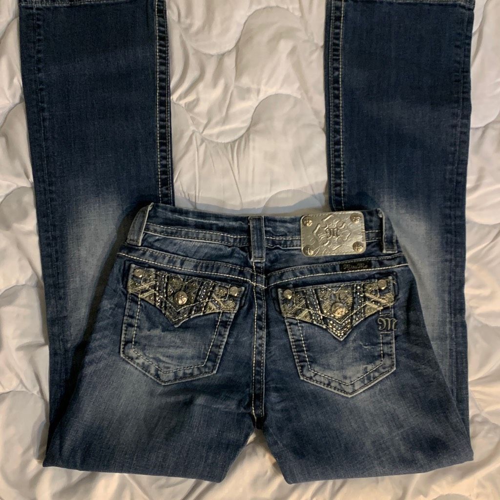 Miss Me Miss Me Size 25 Mid-Rise Easy Bootcut Bling Inseam 32 inches ...