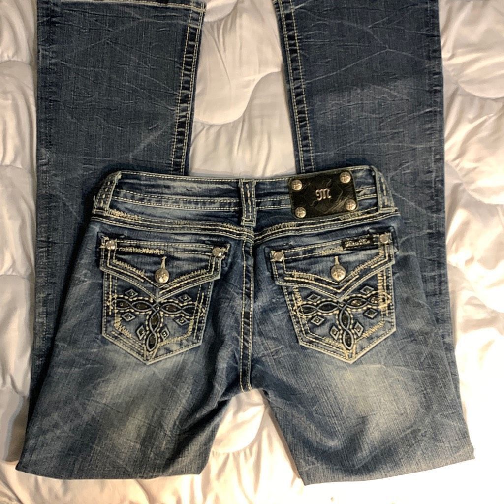 Miss Me Miss Me Size 26 Signature-Rise Bootcut Inseam 31 inches | Grailed