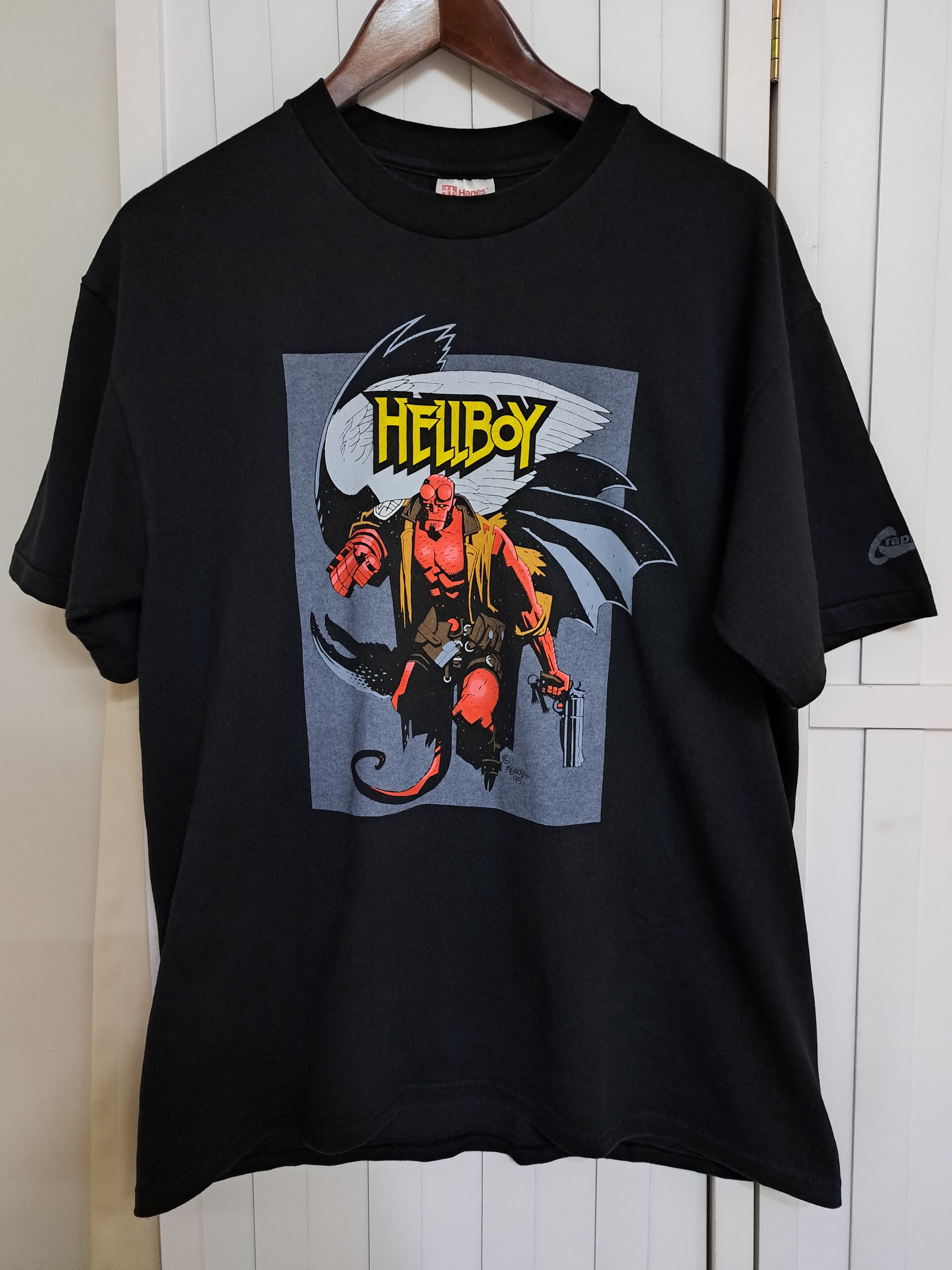 Comics × Rare × Vintage Vintage Hellboy 95 Mignola Comic Tee | Grailed