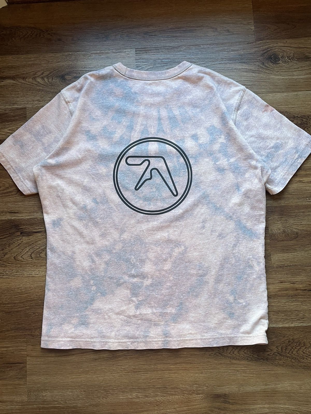 Vintage Aphex Twin Vintage Bootleg Tee Bleached | Grailed Vintage Aphex Twin Vintage Bootleg Tee Bleached | Grailed