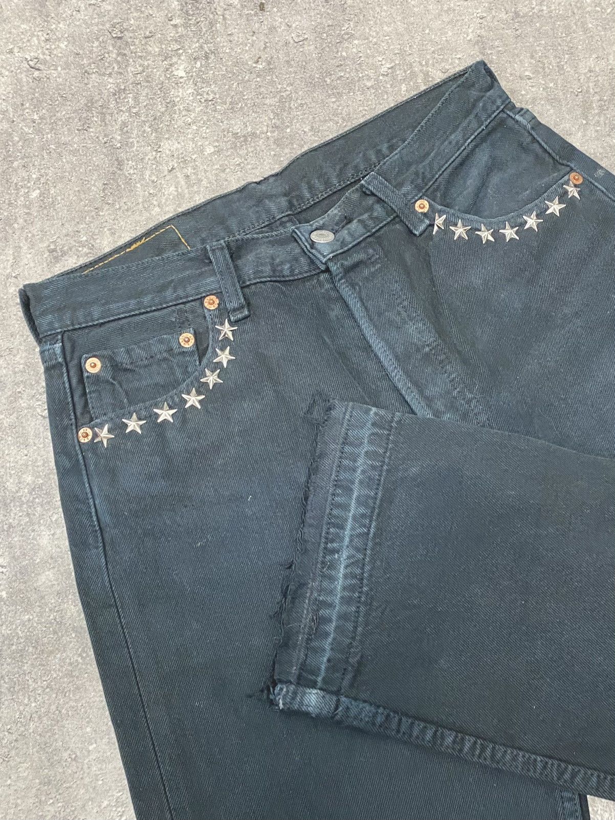 Vintage ᶠᵃⁿᶜʸᵍᵘʸ 90s Levis 501 Custom Denim Jeans Vintage Black | Grailed