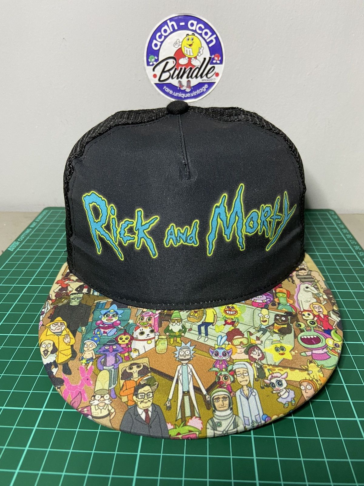 Cartoon Network RICK AND MORTY CARTOON TRUCKER HAT CAP COPYRIGHT 2017 ...