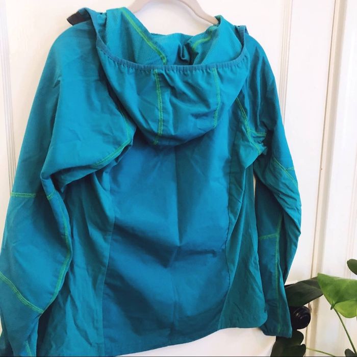 Columbia Columbia Dark Teal Rain Jacket | Grailed