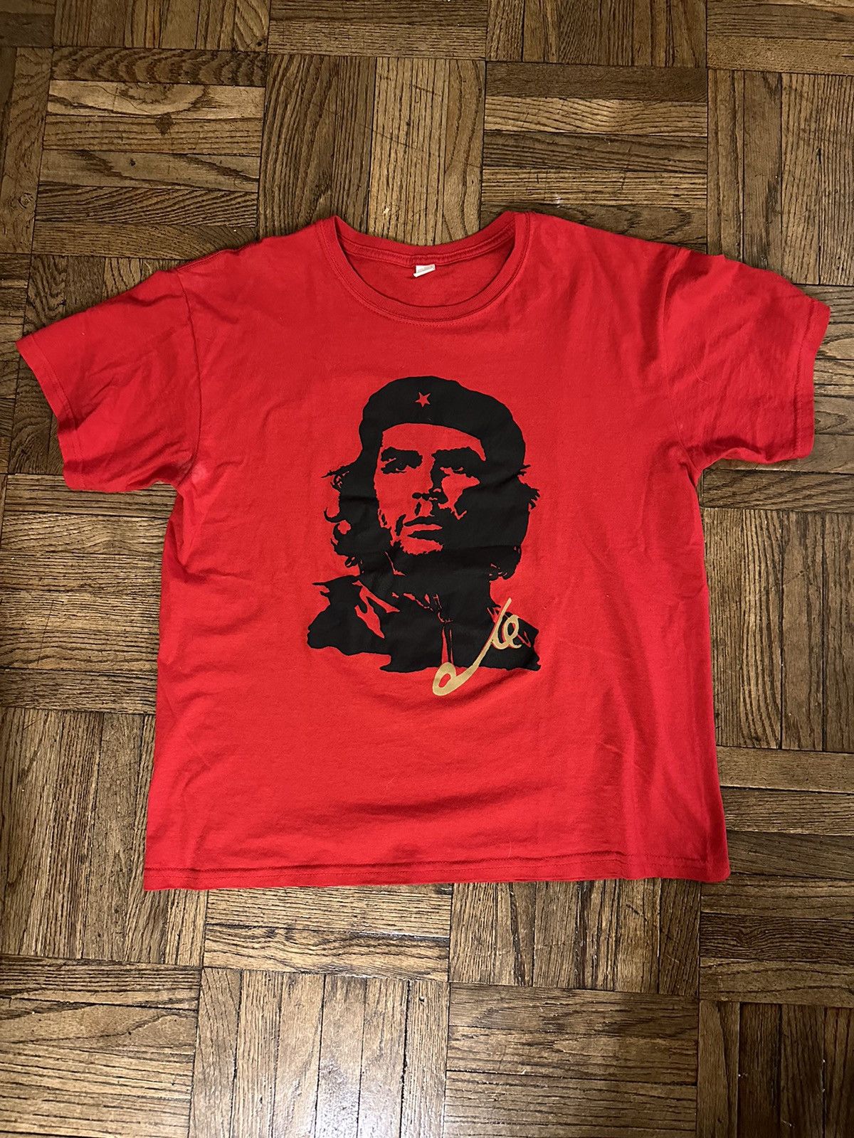 Avant Garde × Rare × Streetwear Che Guevara T shirt | Grailed