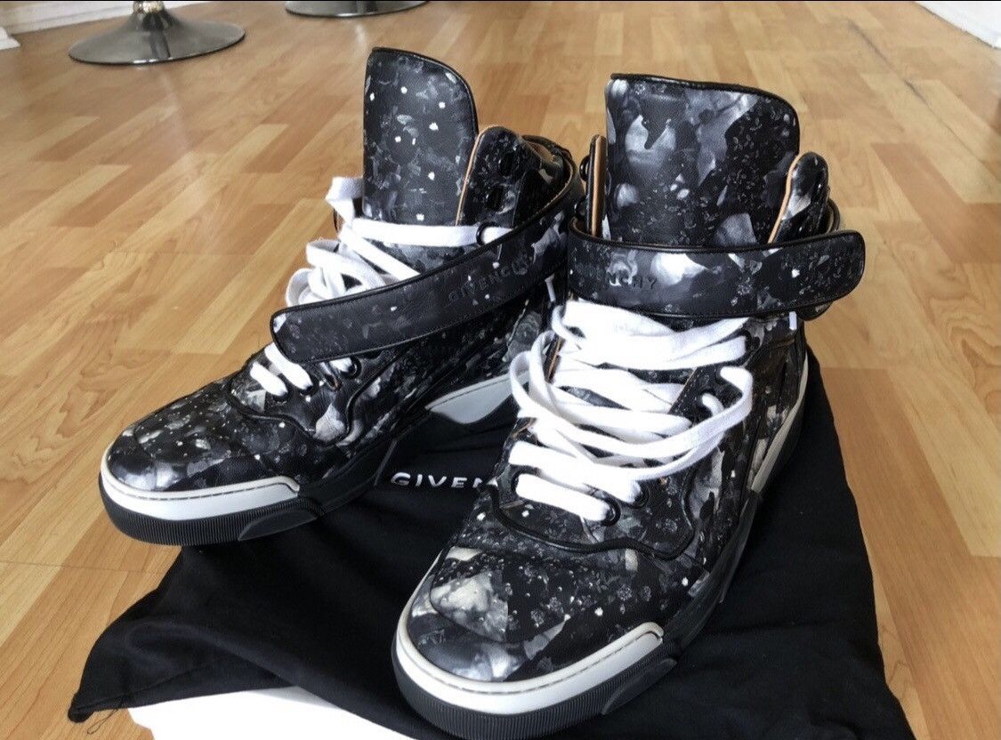 Givenchy Givenchy floral camo Tyson Sneakers | Grailed