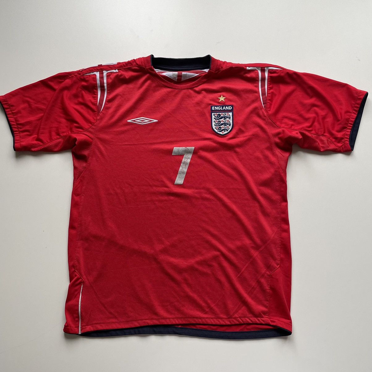 Vintage Vintage Y2K Umbro England David Beckham soccer jersey rare ...