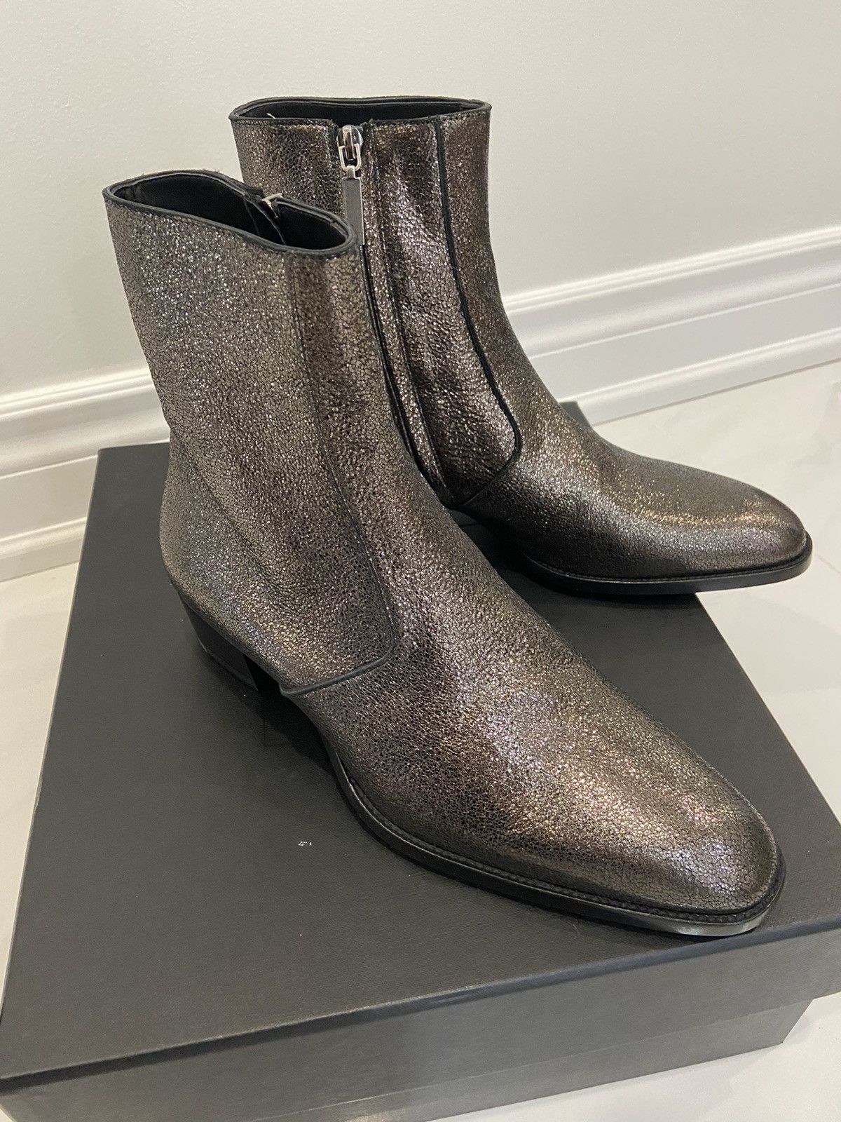 Saint Laurent Paris SLP 40 Wyatt in Crinkled Metallic Leather Boots ...