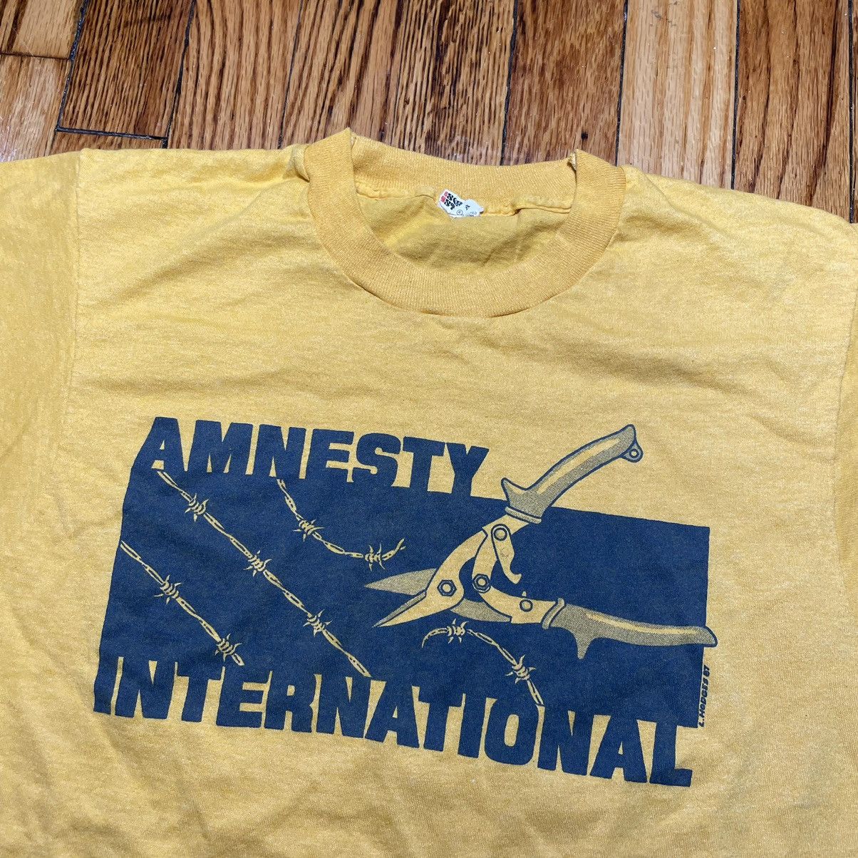 Vintage 1987 Amnesty International Human Rights Tee | Grailed