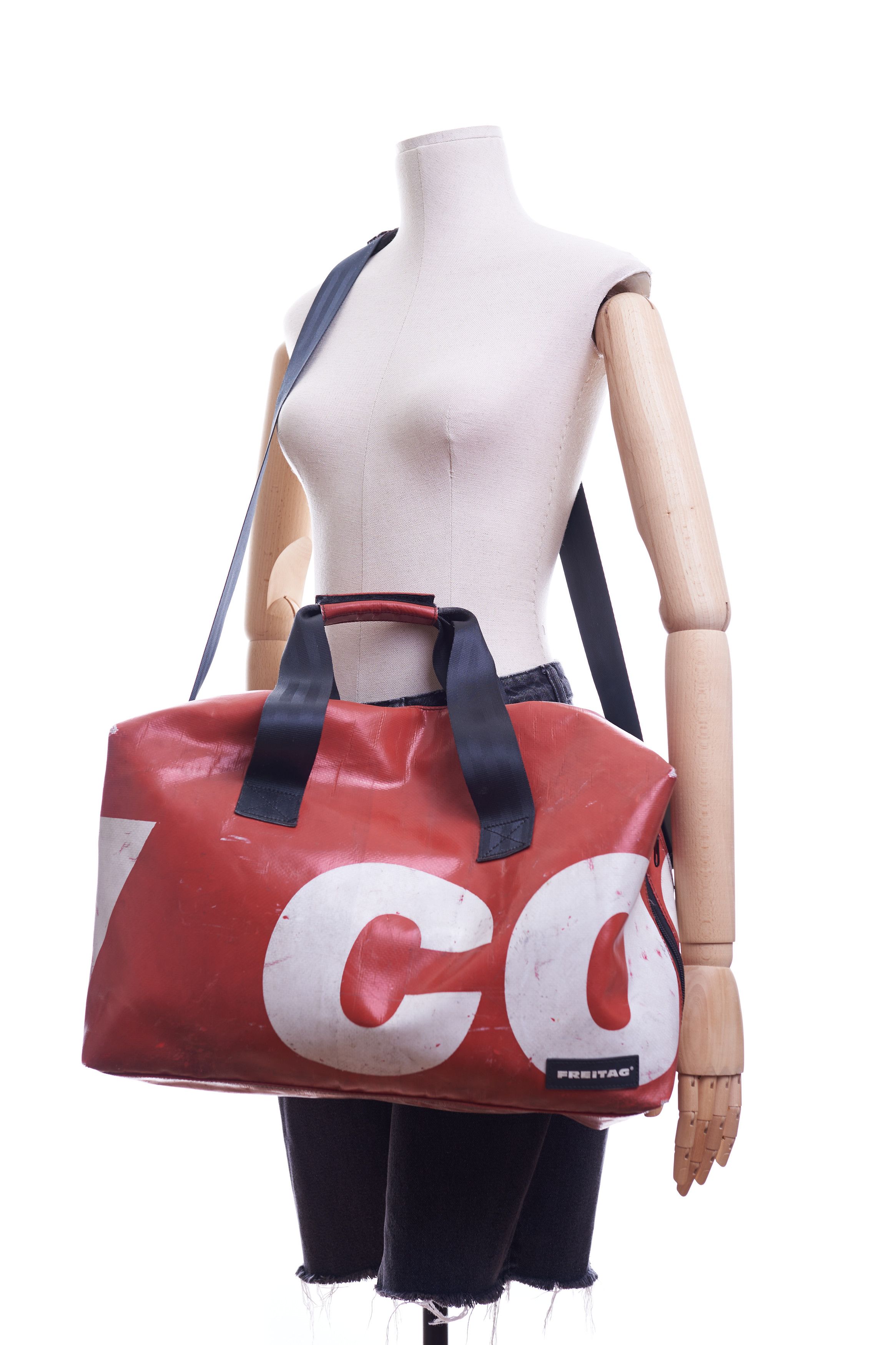 Freitag FREITAG Messenger Bag Red Color Recycling Bag Bags | Grailed